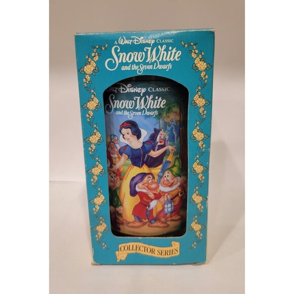 Disney | Dining | Snow White The Seven Dwarves Vtg 994 Disney Burger ...
